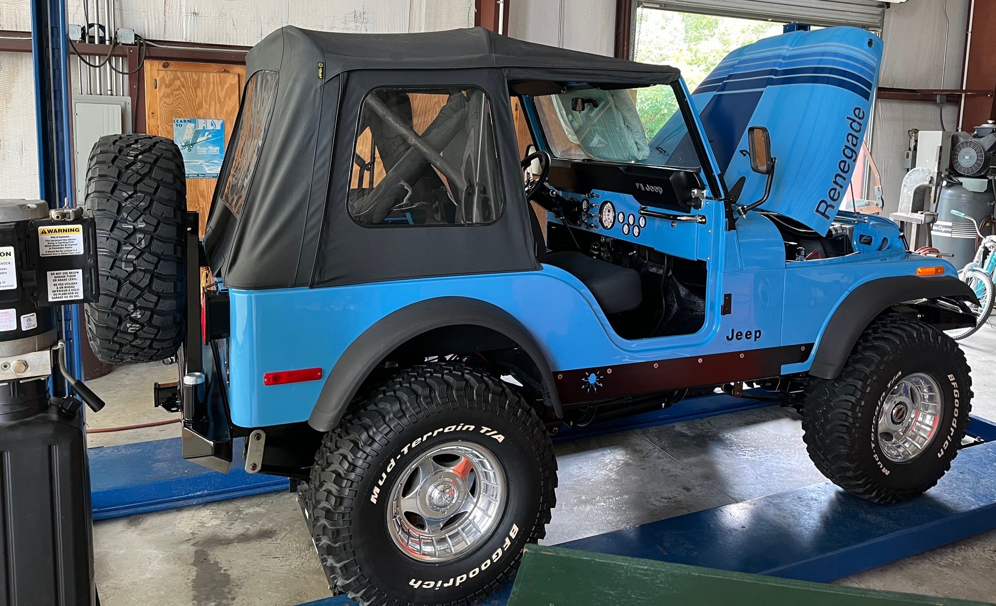 Rear Bumper Tire Carrier Receiver Hitch From Throttle Down Kustoms